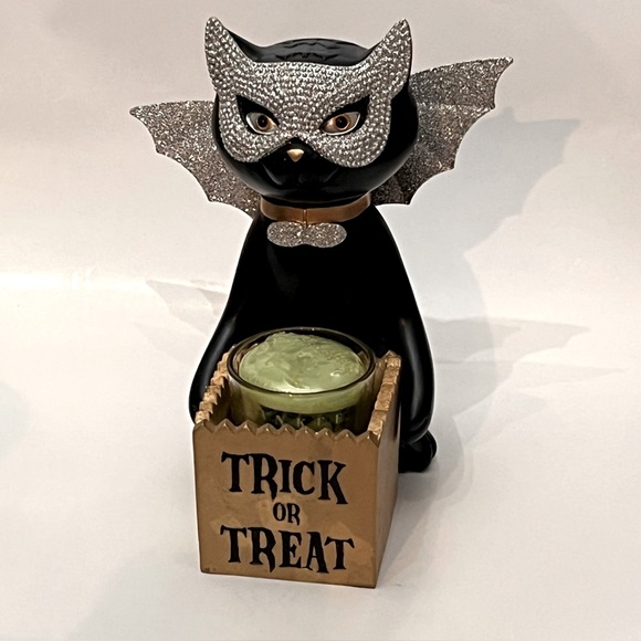 Yankee Candle | Accents | Yankee Candle Sophia Black Cat Spooky ...